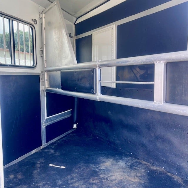 2019 Shadow Competitor Series 2 Horse Slant Load Gooseneck Horse ...