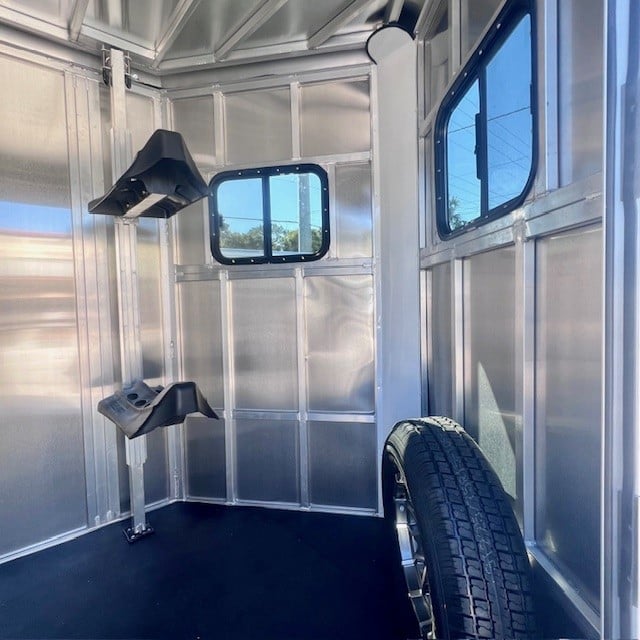 2025 Frontier Silver Ambassador 2 Horse Straight Load Bumperpull Horse ...