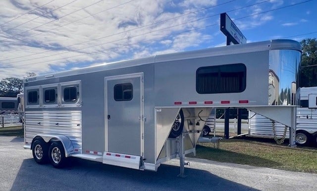 2025 Cimarron Norstar - Silver - 3 Horse Slant Load Gooseneck Horse ...