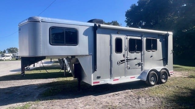 2019 Shadow Competitor Series 2 Horse Slant Load Gooseneck Horse ...