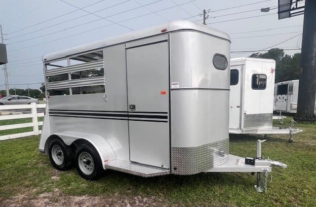 2025 Bee Durango 2 Horse Slant Load Bumperpull Horse Trailer SOLD ...