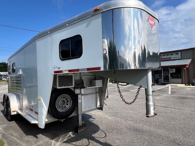 2005 Hart Weekender 2 Horse Slant Load Gooseneck Horse Trailer With ...