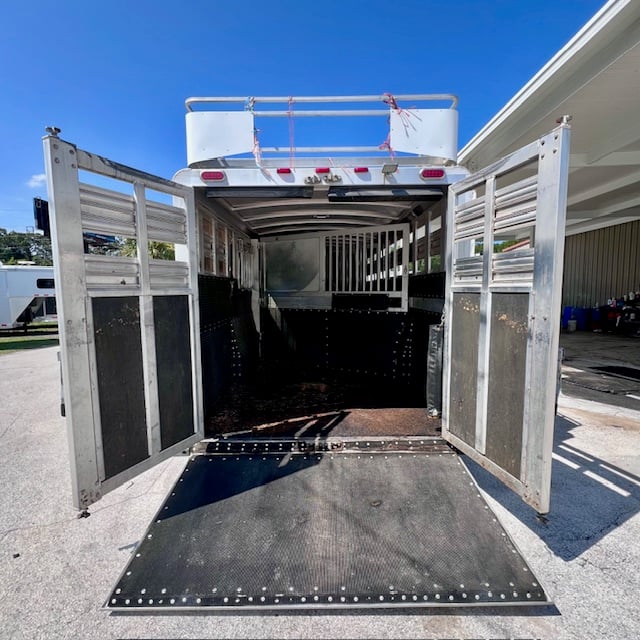 2019 Platinum Coach Stock Combo 6 Horse Slant Load Gooseneck Horse ...